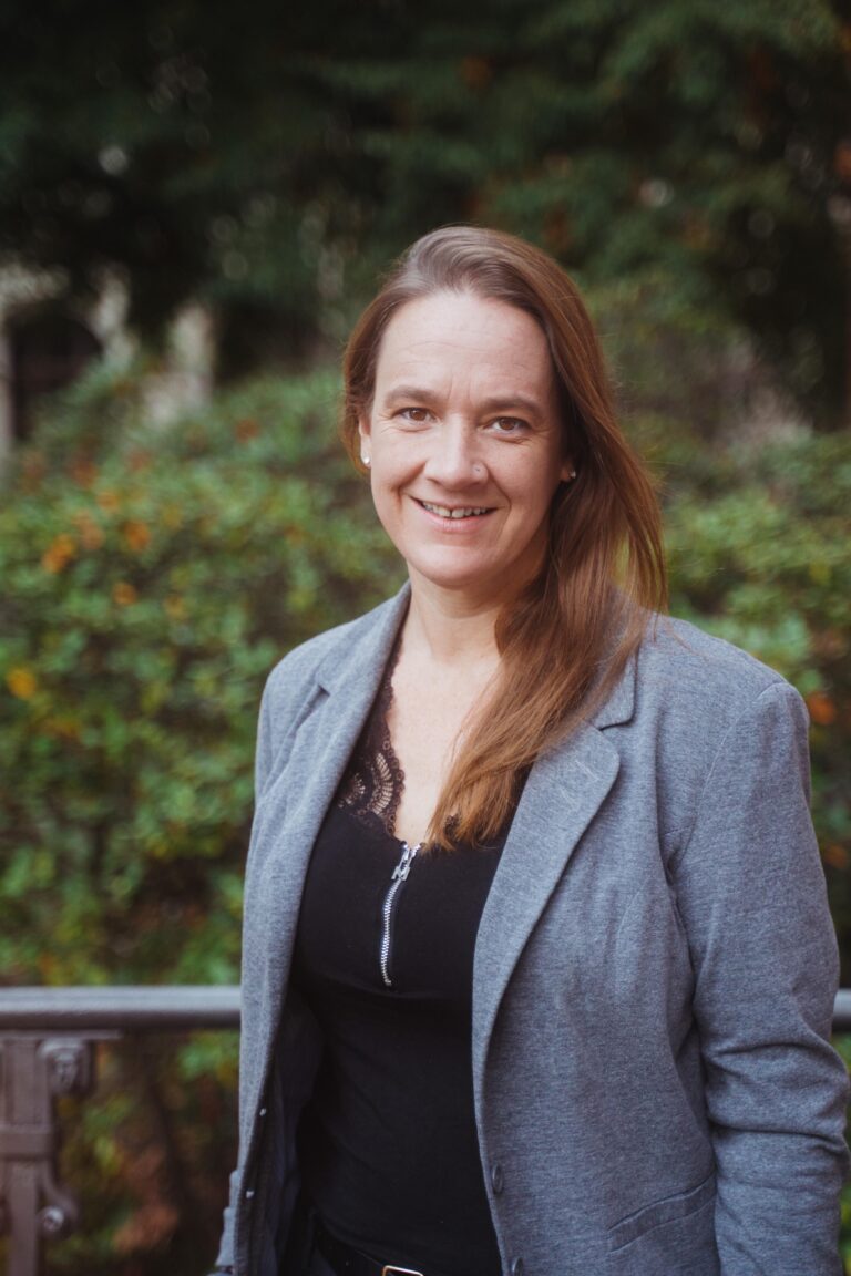 Lea Dohm – Autorin, Psychologin, Transformationsberaterin