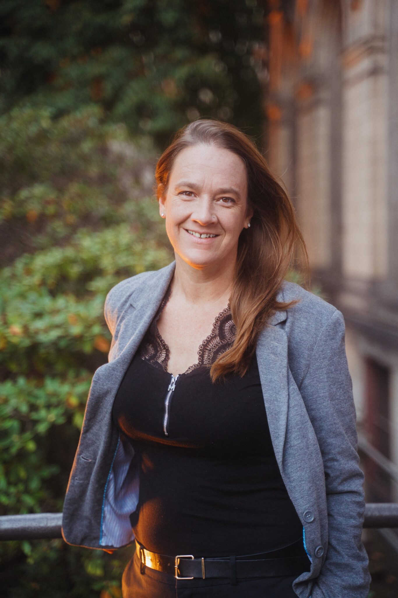 Lea Dohm – Autorin, Psychologin, Transformationsberaterin